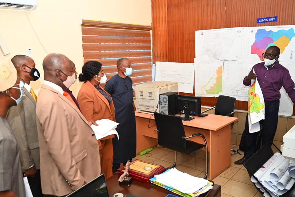 Index of /wp-content/uploads/2021/08